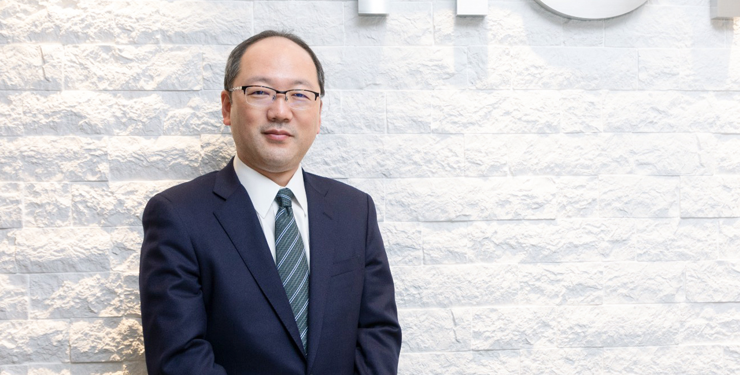 About HOYA - HOYA Corporation
